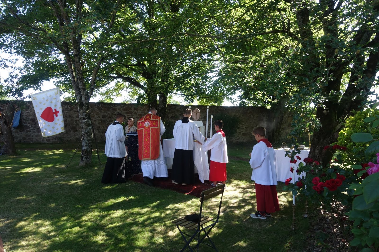 Chartres Pilgrimage 2020: Different Face, Same Spirit ~ Liturgical Arts ...