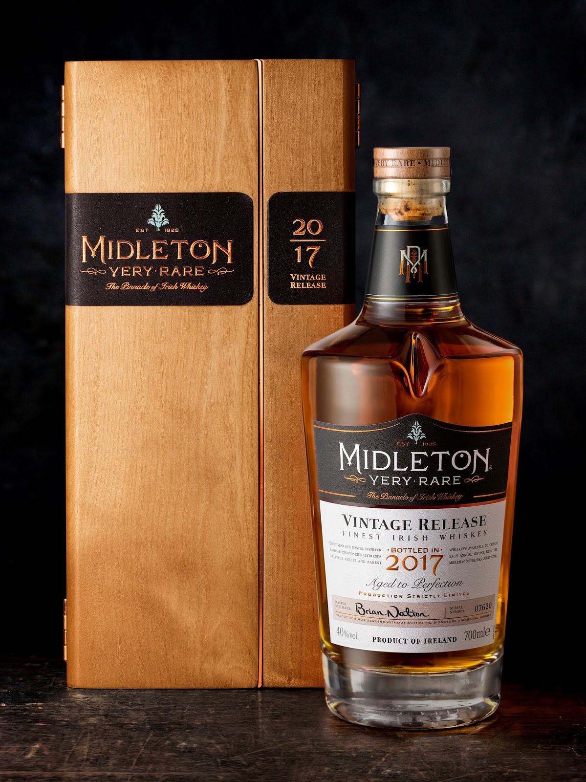 Midleton Very Rare Vintage 2017 – Packaging Of The World