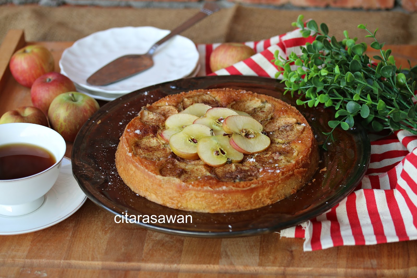 Kek Apple Kayu Manis / Apple Cinnamon Cake ~ Must Read!