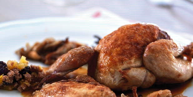 Codornices rellenas de ciruelas pasas y orejones ~ La Cocina de la Abuela