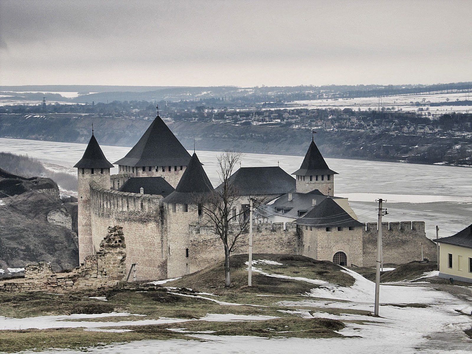 Use My Camera: The Castles of Ukraine Part 1: Khotyn Fortress