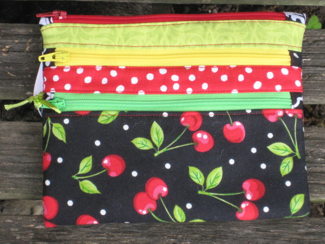 Take Me There Totes : My Triple Zip Pouches!