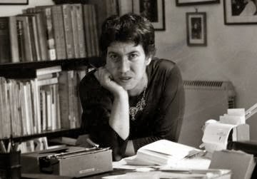 UNA PRIMAVERA SPECIALE!!!: Natalia Ginzburg e "Le scarpe rotte"