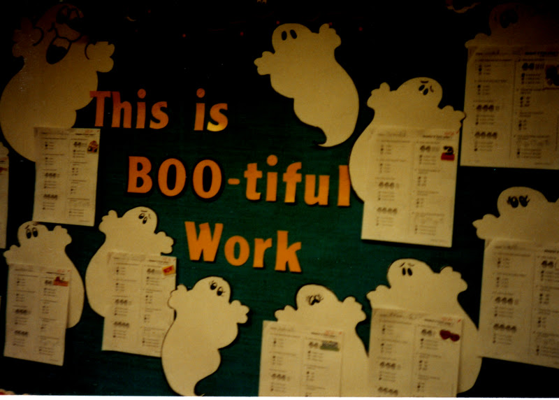 ELEMENTARY SCHOOL ENRICHMENT ACTIVITIES: HALLOWEEN BULLETIN BOARDS