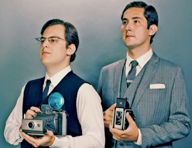 THE GRANDMA'S LOGBOOK ---: INSTAGRAM: SHARING PHOTOS AND VIDEOS SINCE 2010