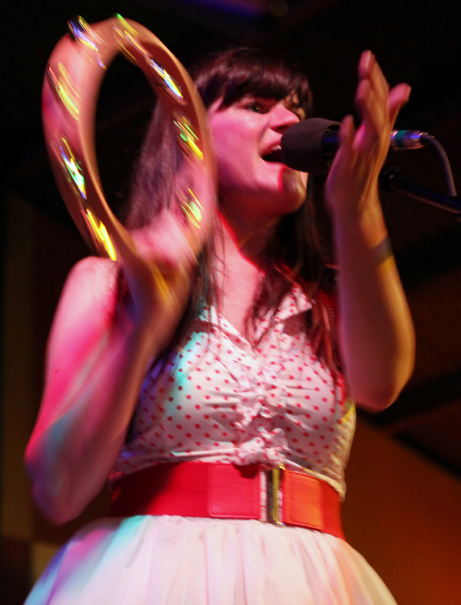 Lights and Buzz Photography: April Smith and The Great Picture Show (#204)