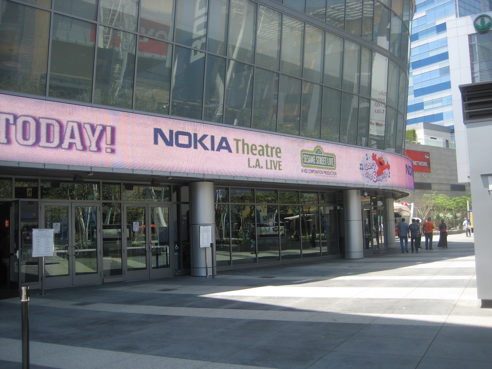 Show Review: Sesame Street's Can't Stop Singing at Nokia Theatre - Any Tots