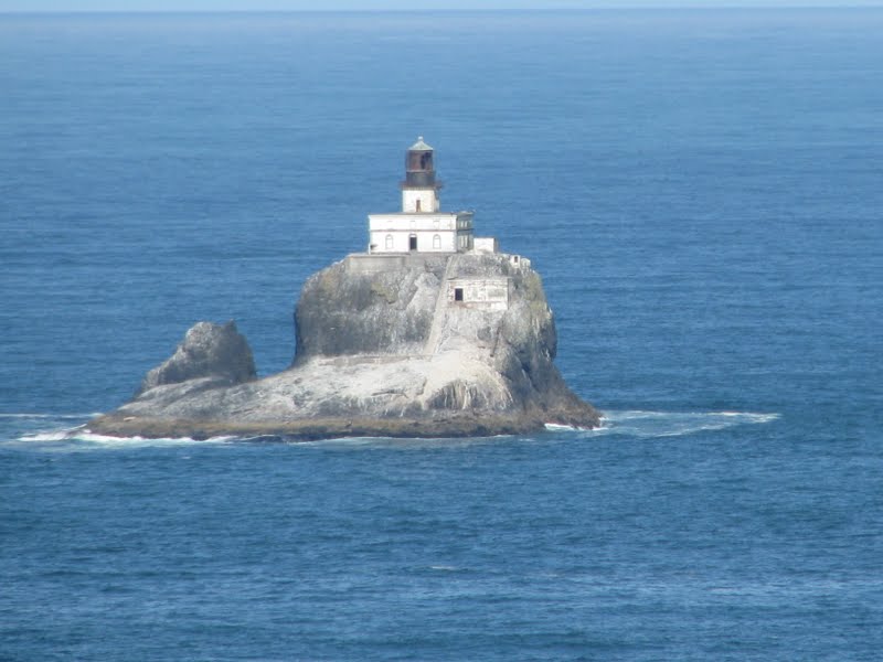 June 24, 2011 – Tillamook Rock Lighthouse & Young’s River Falls