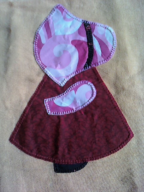 Workmanship: CAMPONESA EM PATCH APLIQUE NO PANO DE COPA