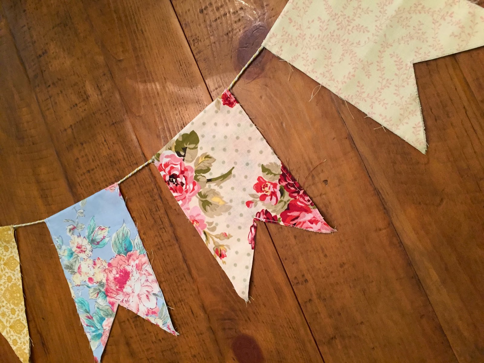 DIY Vintage Inspired Banner – Karen Ehman