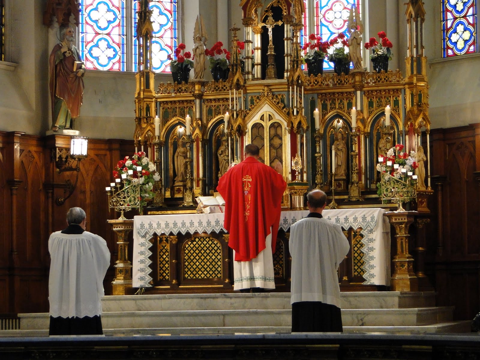St. Joseph's Blog: Father Roman's First Mass at St. Joseph - Part I