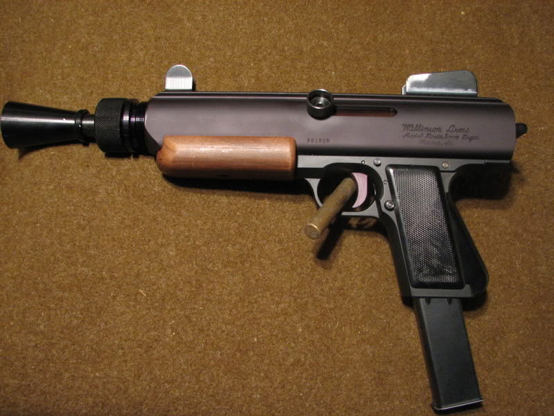 /guns can someone identify this pistol(?) for me? : r/guns