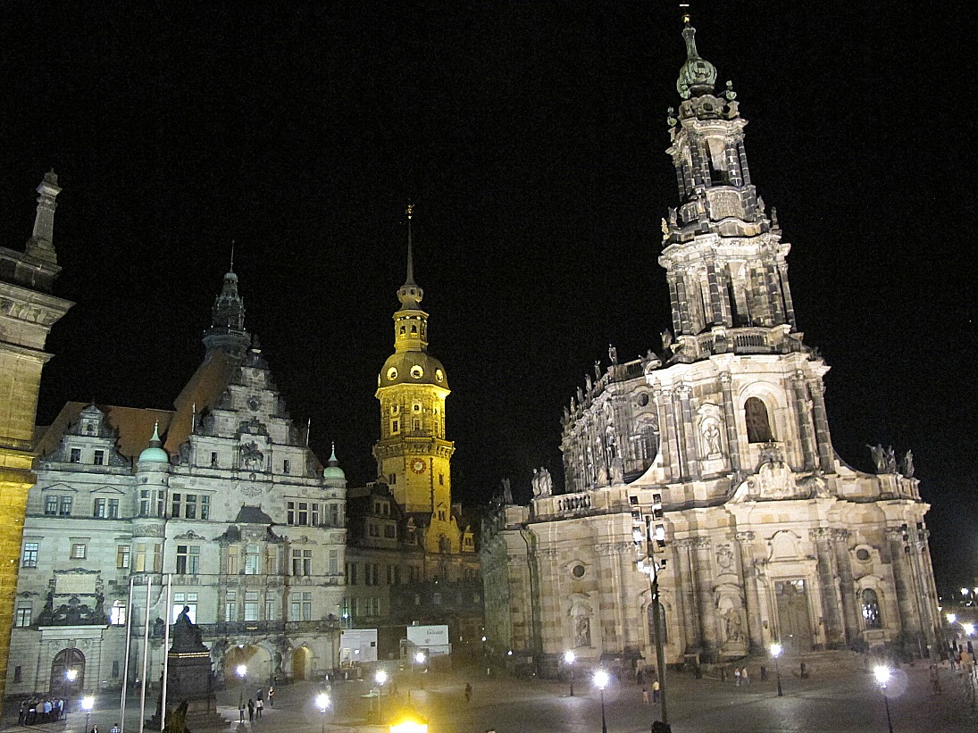 dit un dat sitä sun tätä: Hiekkakivivuoret, Dresden ja Unesco