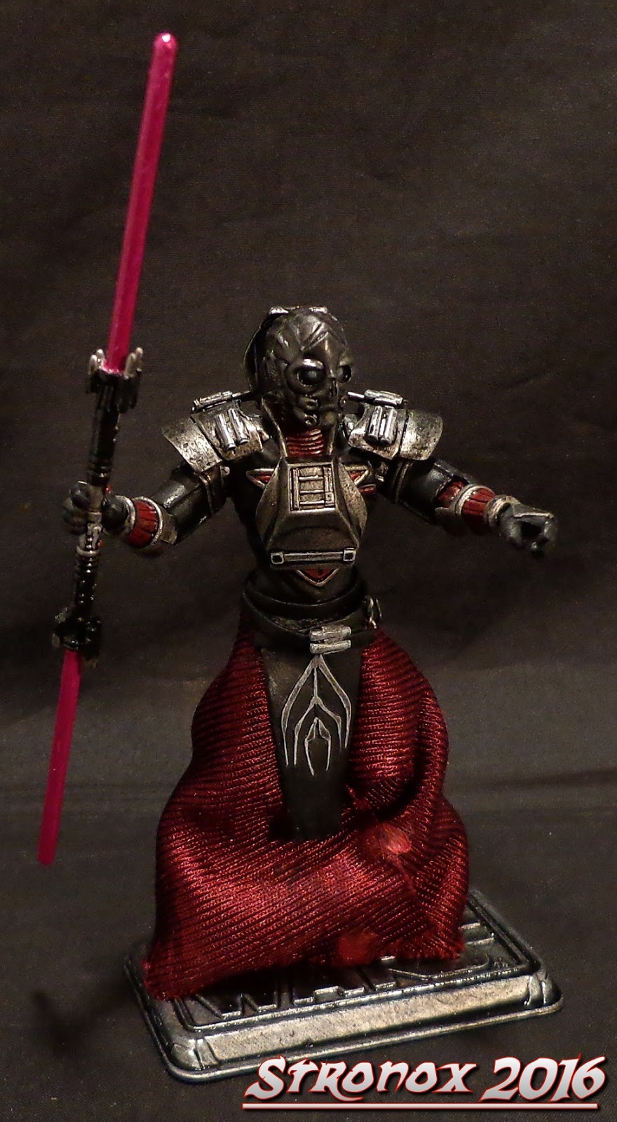 Stronox Custom Figures: Star Wars: Sith Inquisitor