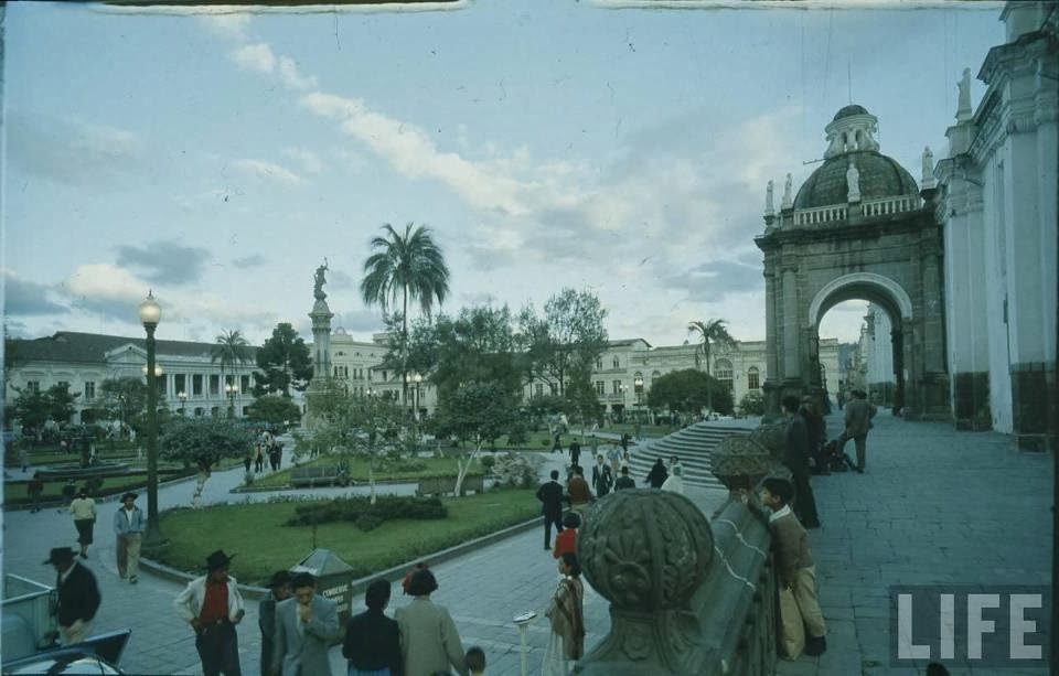 Fernando Velasco Abad - "El Conejo": Quito de antes, Quito de hoy