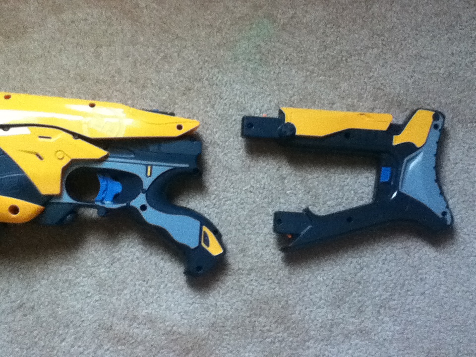 Outback Nerf: Nerf Dart Tag Swarmfire (blue trigger) Review