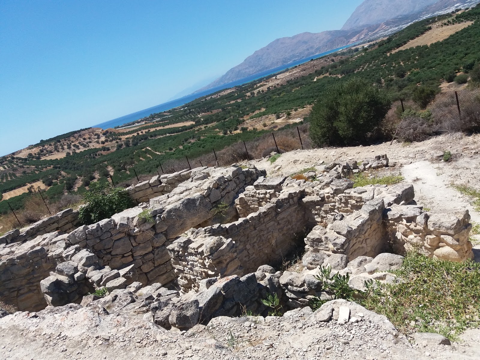 Kamilari Tholos Tomb