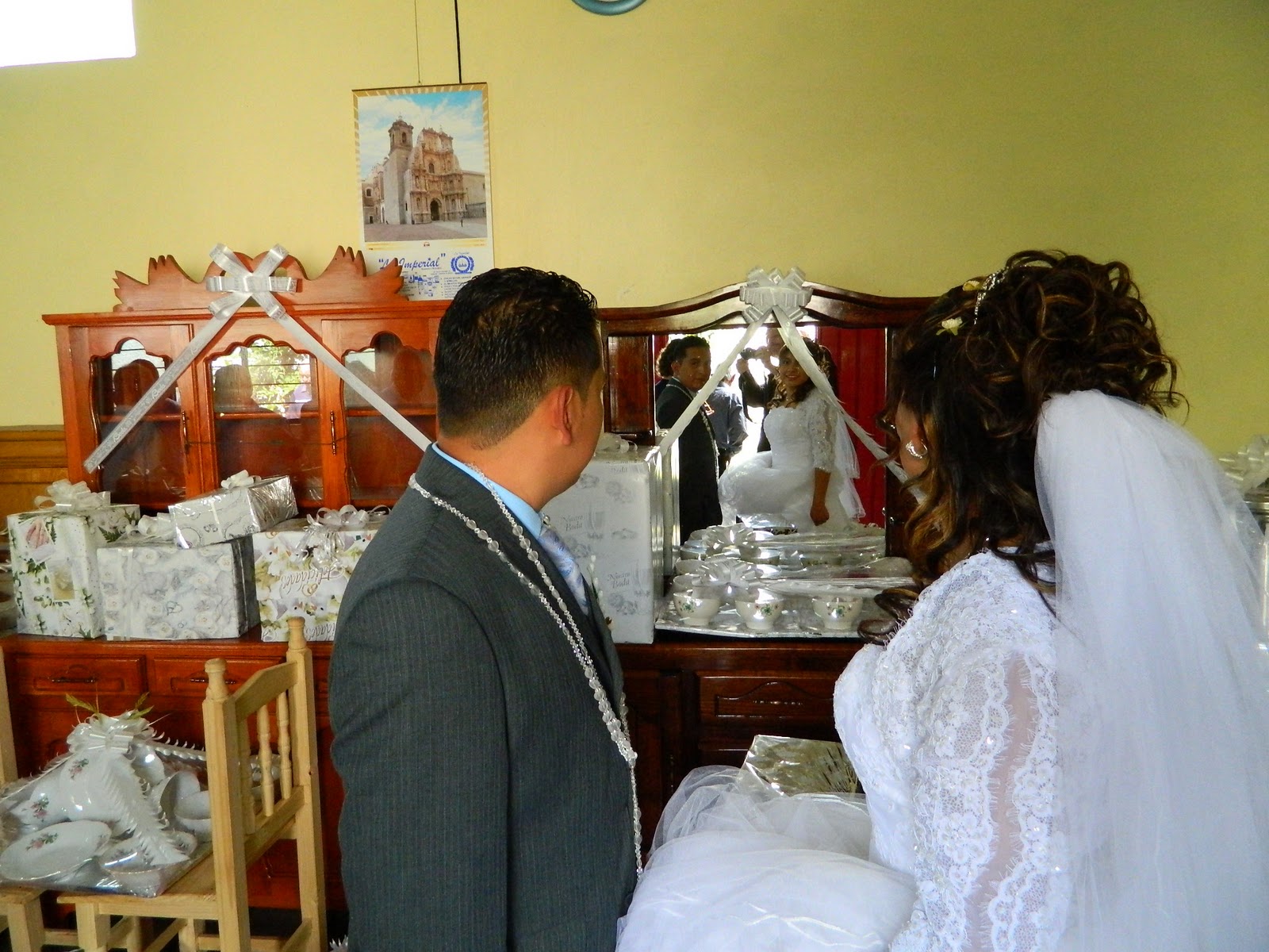 ¿escribes conmigo ?: Una boda típica