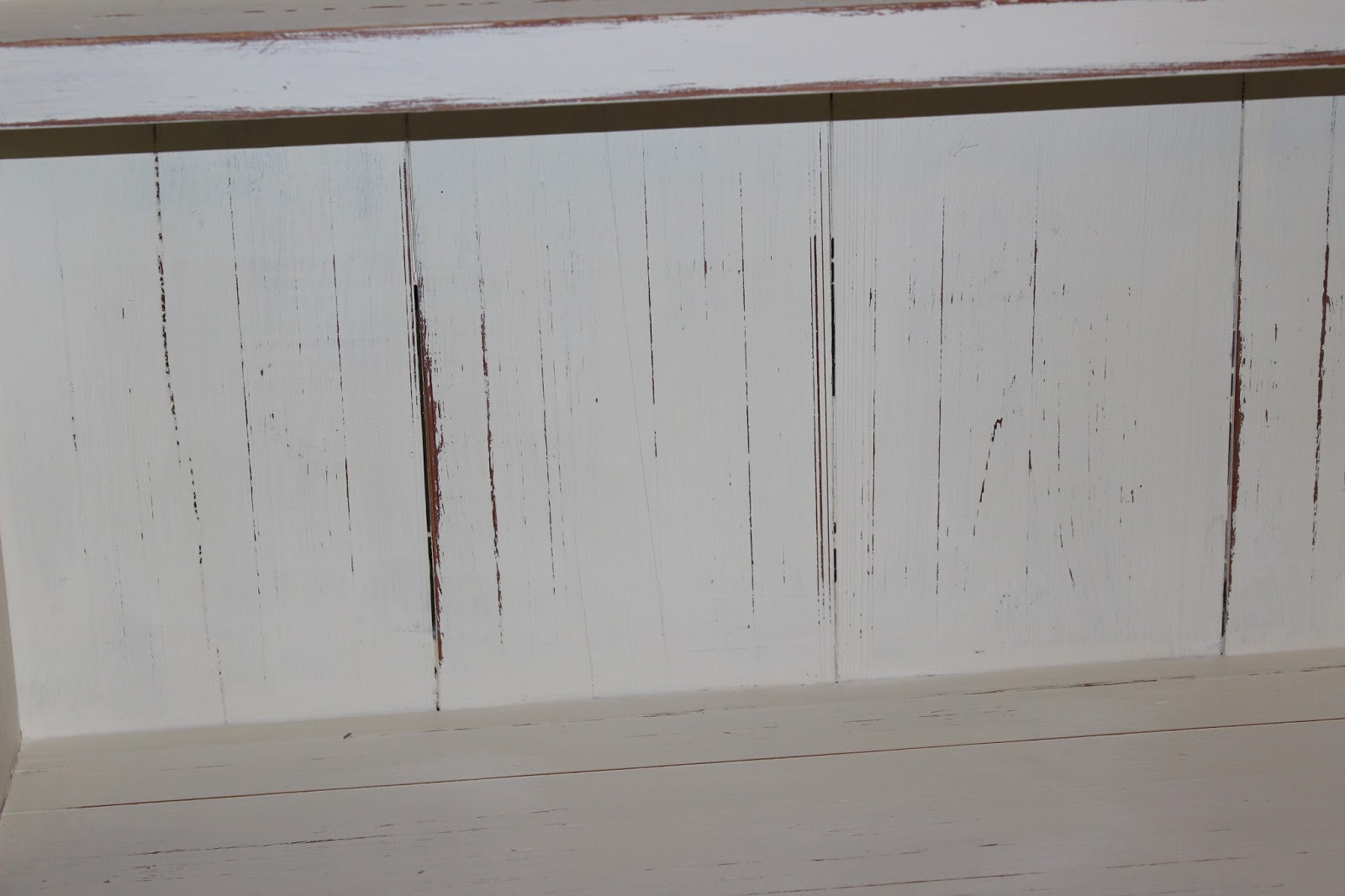 Rustic Treasures: Creating an Antique Mirror effect