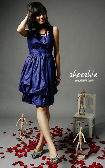 FASHION AND LIFE STYLE: Baloon Dress