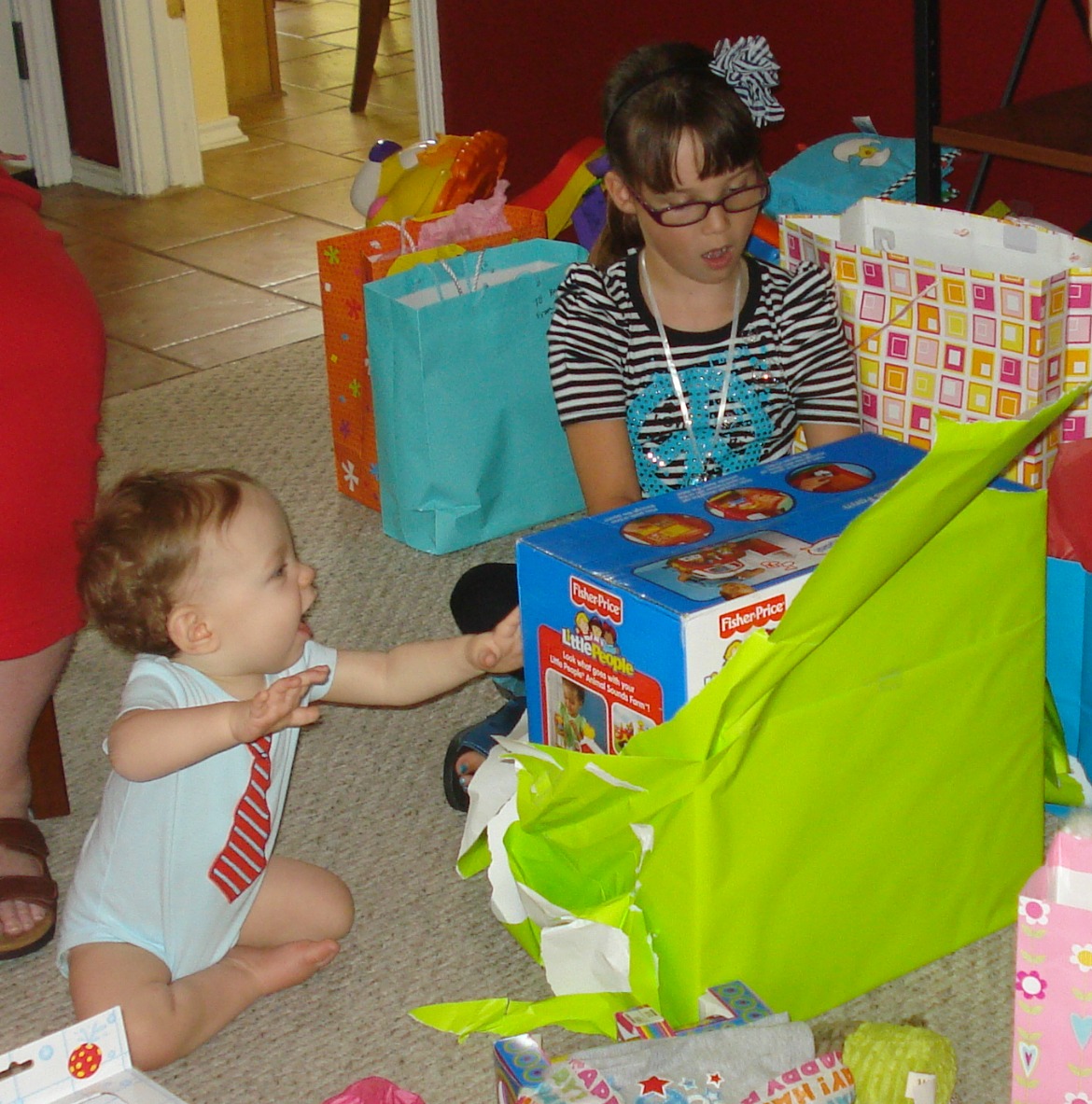 Two Tiny Birds: A Yo Gabba Gabba Double Birthday Extravaganza!