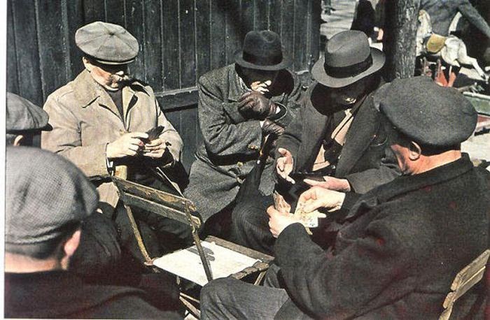 Hyperborea: imagens da bárbarie nazi em França (Paris)