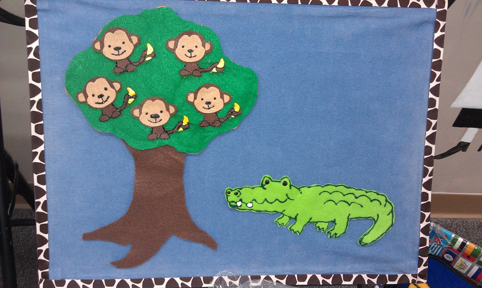 What is Bridget Reading?: #FlannelFriday: Five Little Monkeys & Mr ...