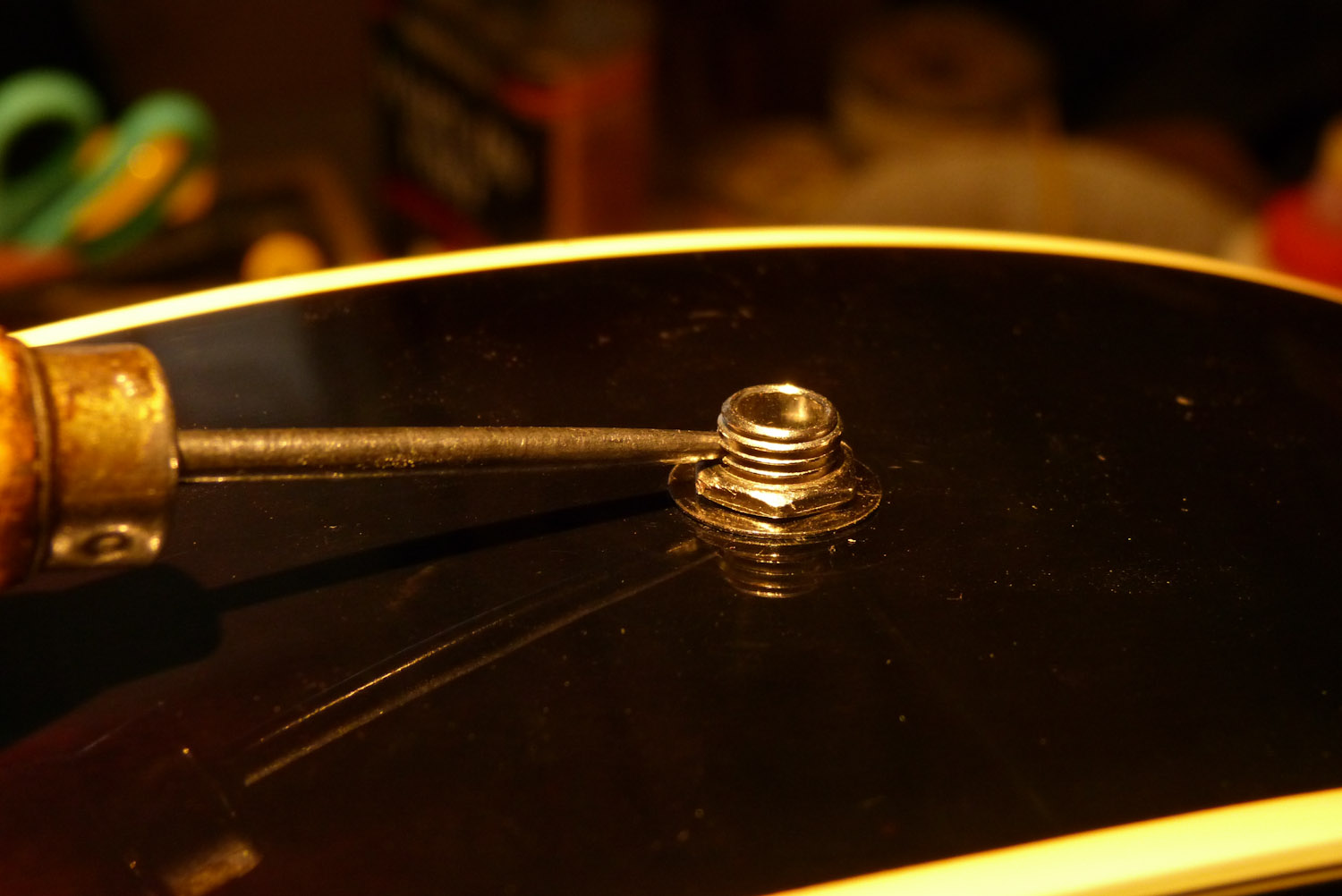 Workshop: Loose Acoustic Endpin Jack