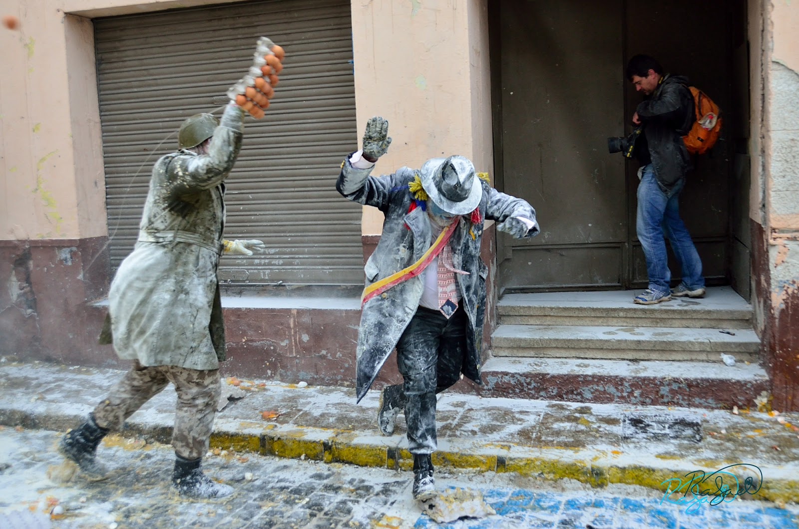 ALICANTE SIEMPRE: ELS ENFARINATS 2016. VEN QUE TE VAS A ENTERAR.