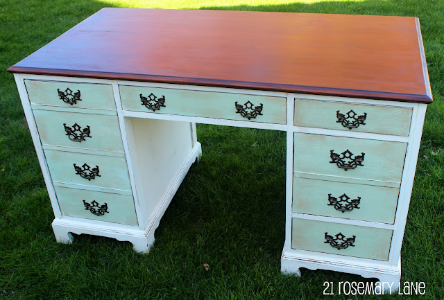 21 Rosemary Lane: Chalk Paint Desk Reveal...
