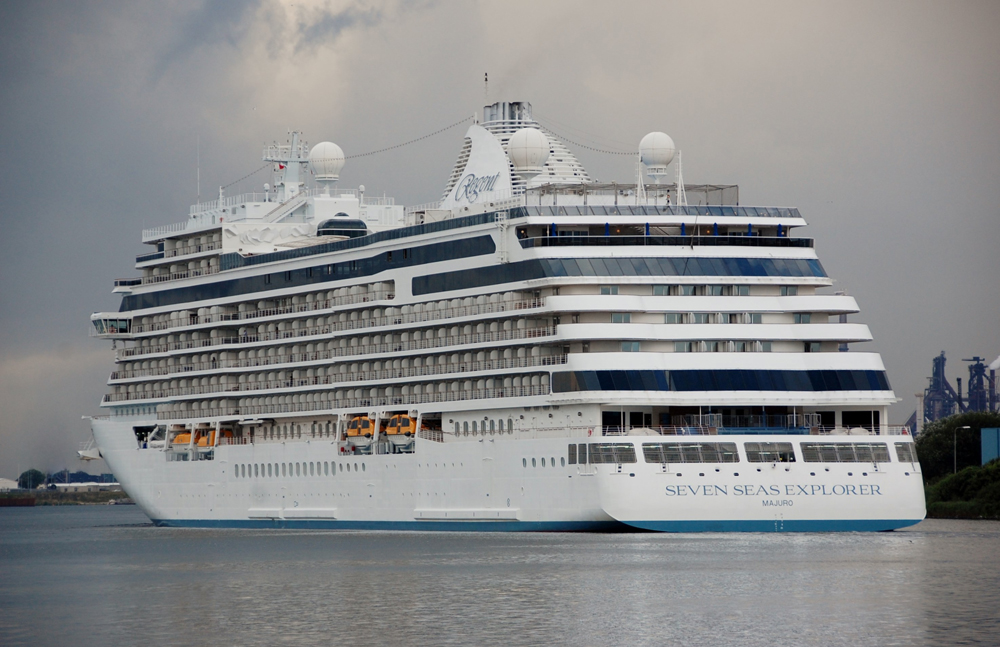 SEVEN SEAS EXPLORER