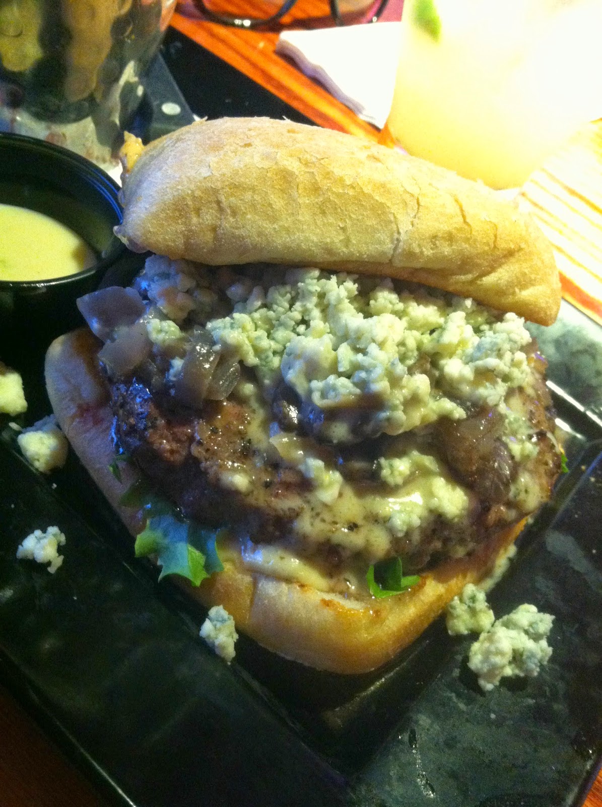 Red Robin introduces new Interactive Allergen Menu ($25 RR GC Giveaway ...