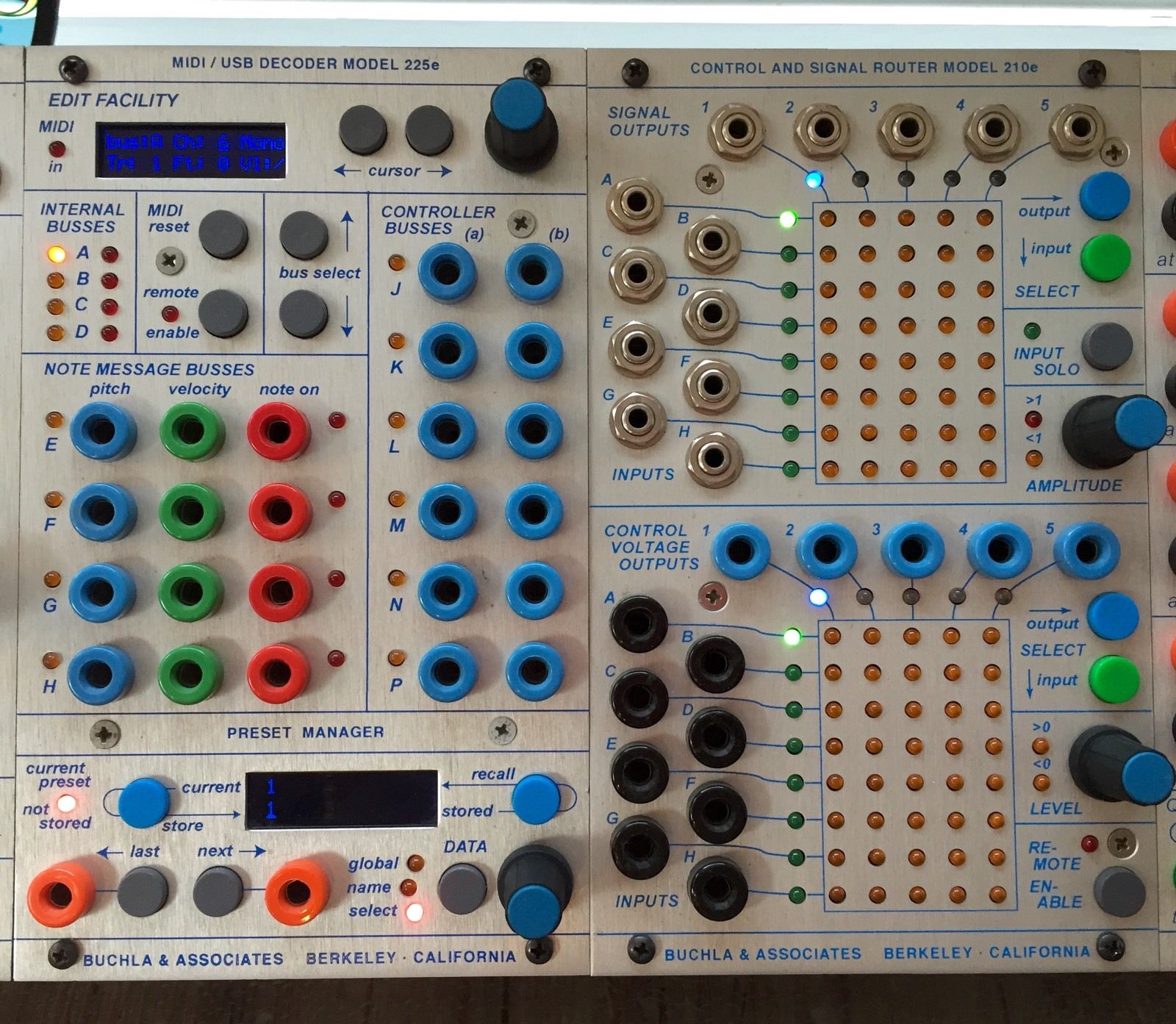 MATRIXSYNTH: Pristine Condition Buchla 200e 4 Voice Modular Synthesizer