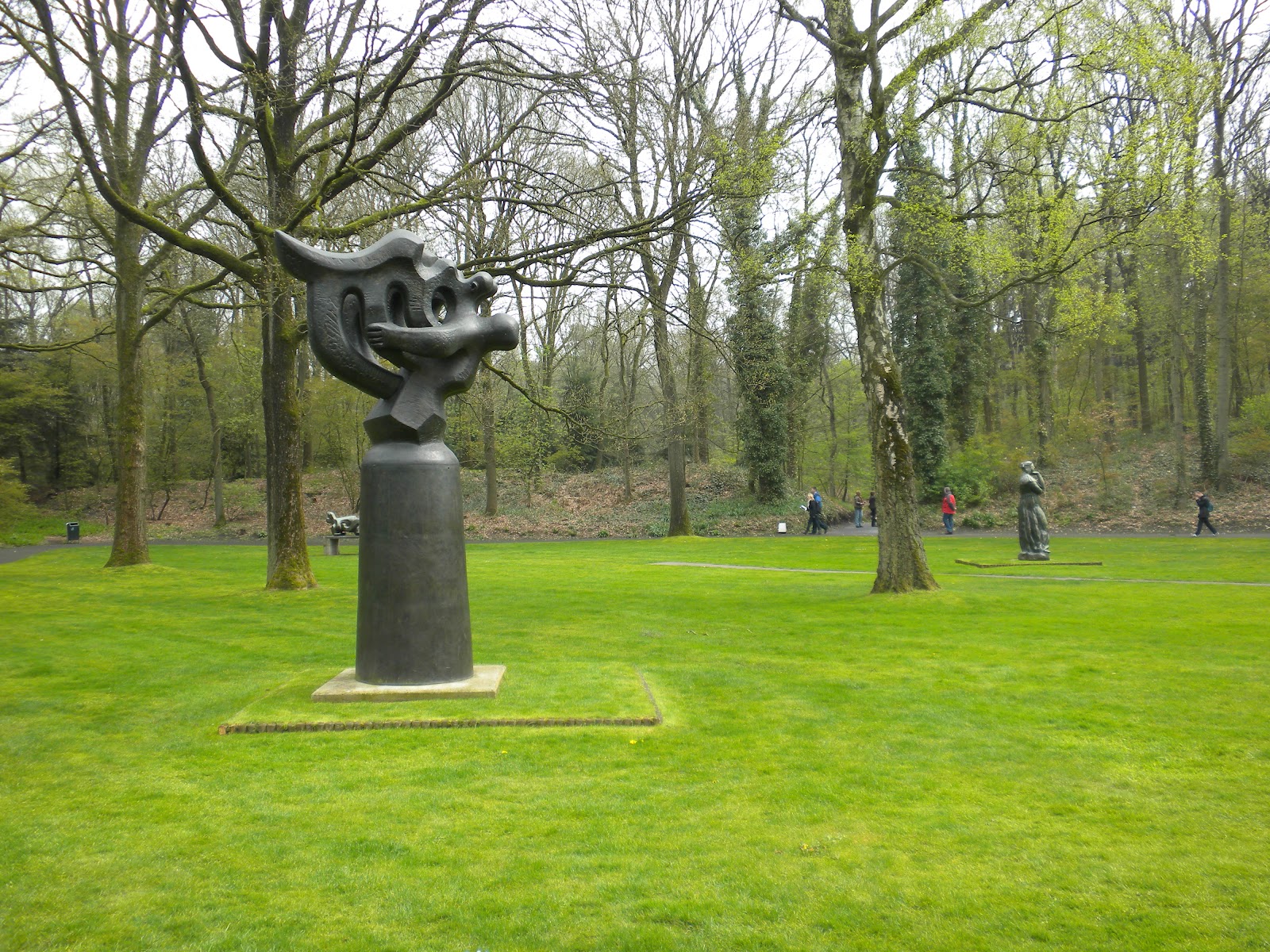 Eternal Beau: Kroller Muller Museum