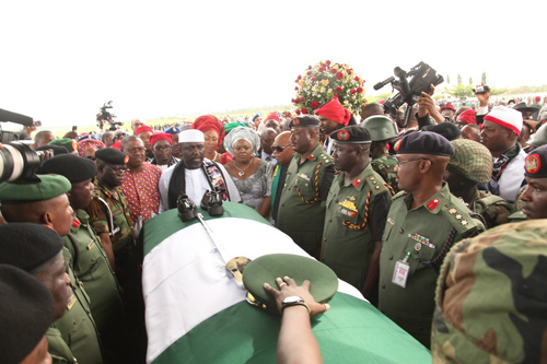 Lifestyle and plus size fashion: THE LIFE AND TIMES OF OJUKWU; A ...