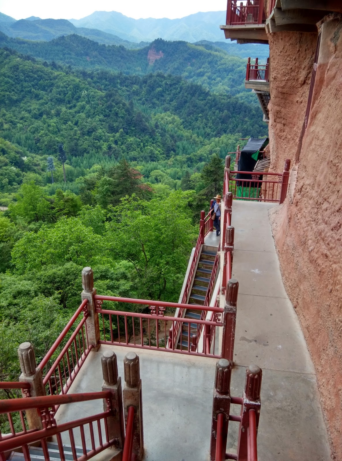 K M Cheng-Travel Journal: China (Tianshui, Gansu) May 2017