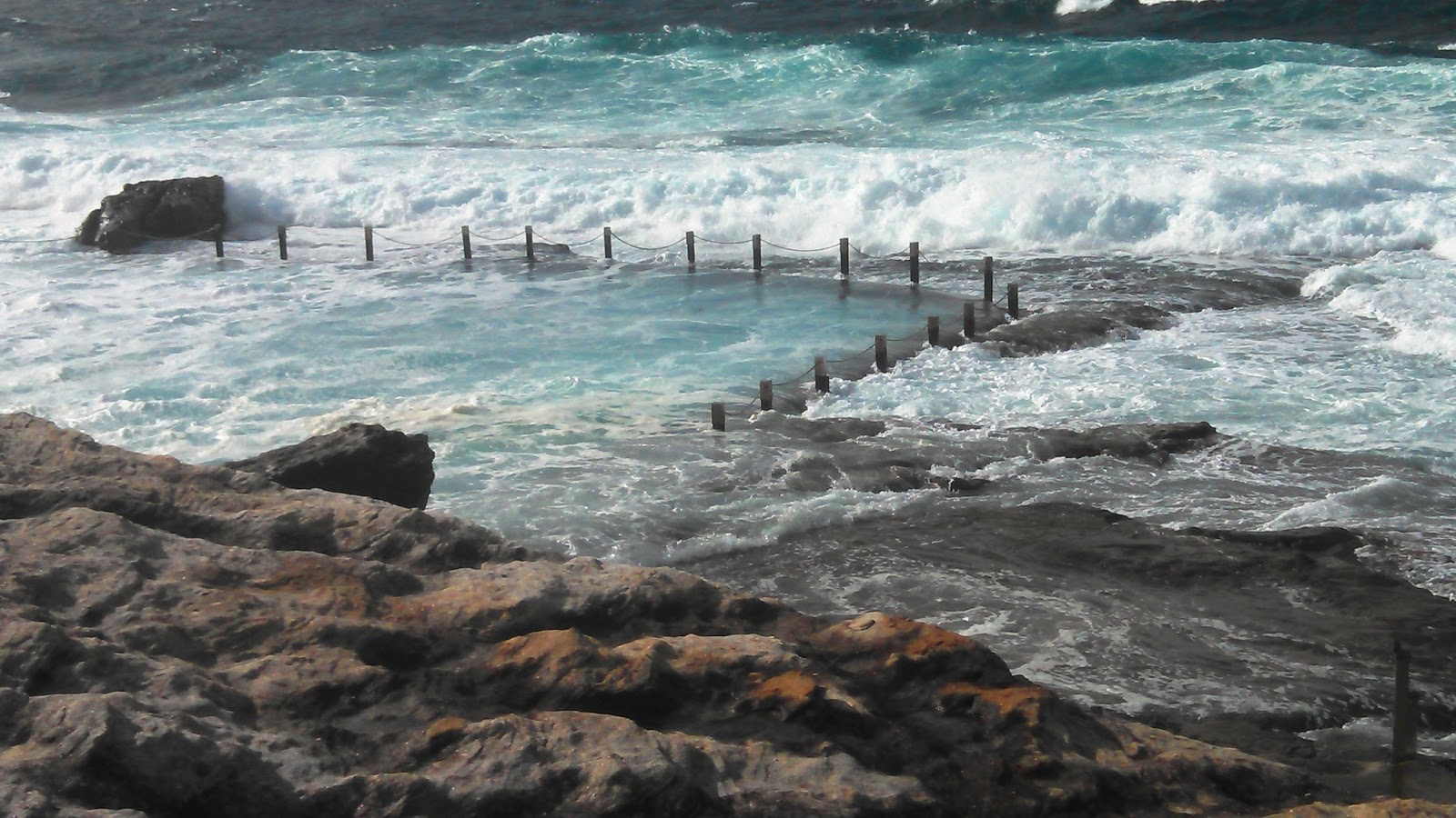 Swimming pool stories: The magical moods of Maroubra's Mahon Pool