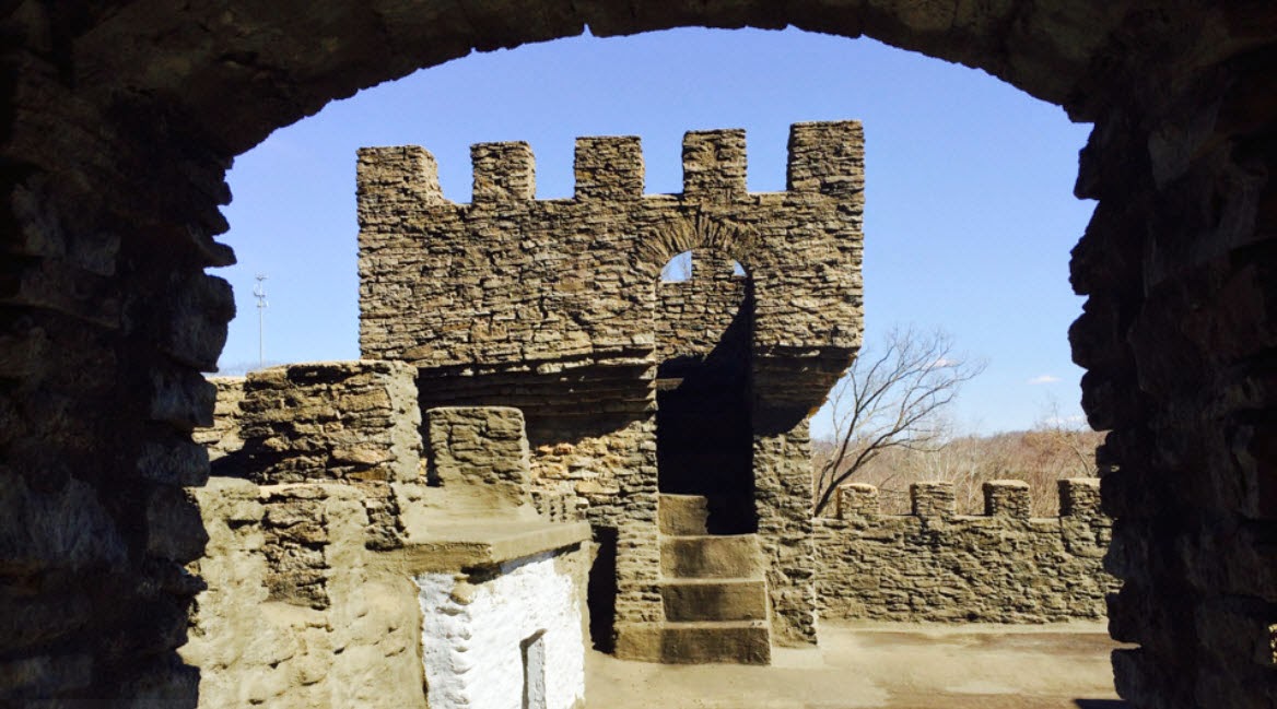 art wonder every day: This hand-built castle is in.. Ohio?