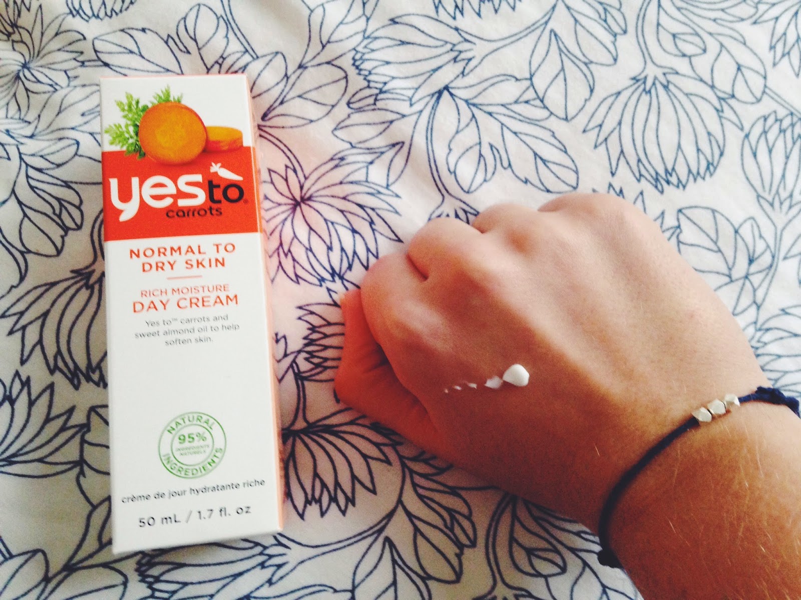 Yes To Carrots: Moisturiser Review | Curiously Conscious