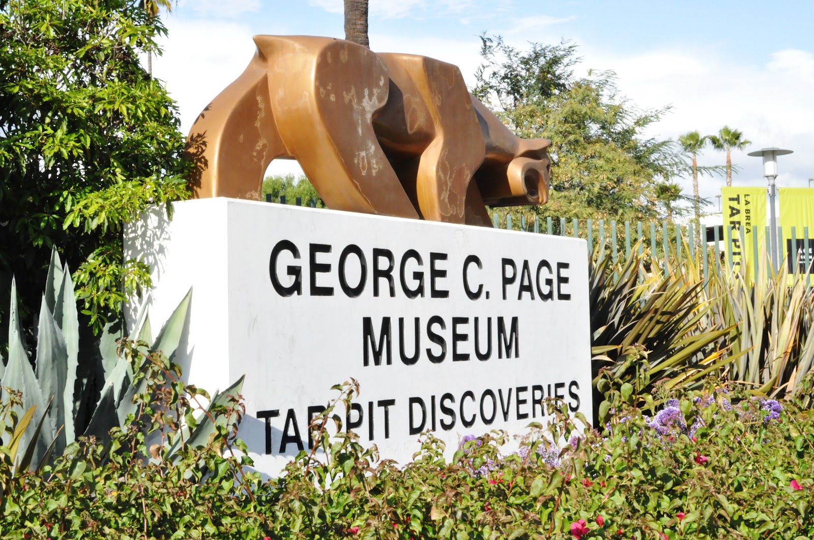 Quaintly Garcia: Page Museum at the La Brea Tar Pits