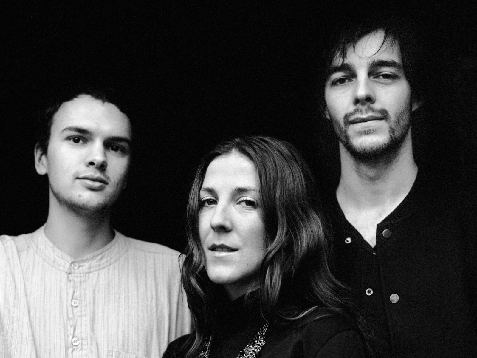 Mein Blog ist meine Burg: Musik: Irah - Into dimensions