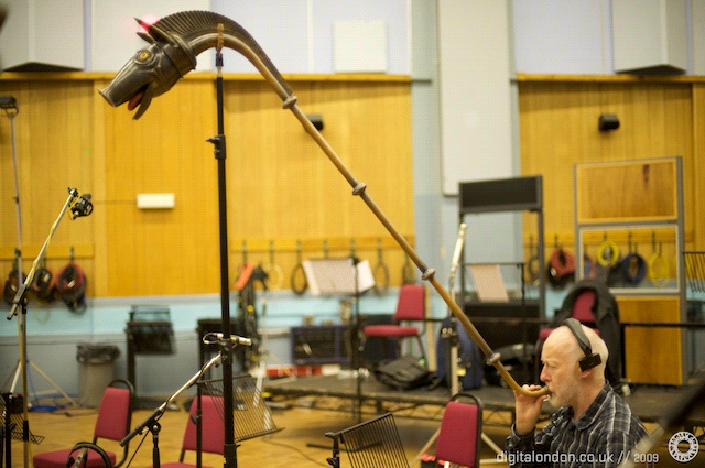 Le Veilhadour Limousin: Le CARNYNX ou CARNYX un instrument gaulois méconnu