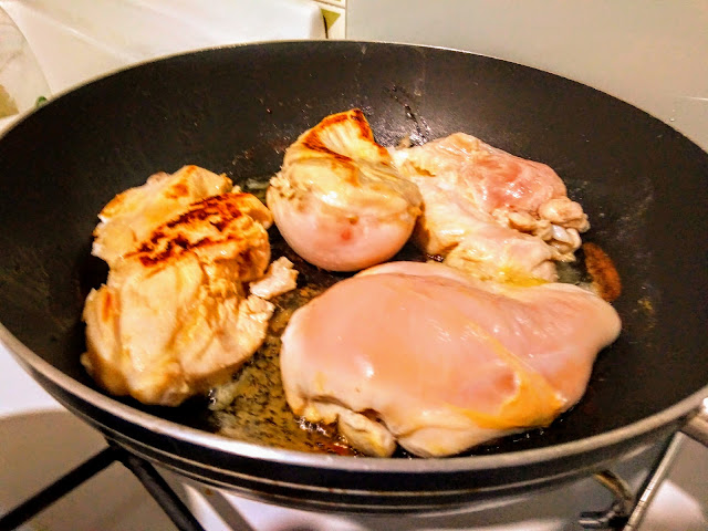 Supremo de Frango ao Molho de Funghi Porcini