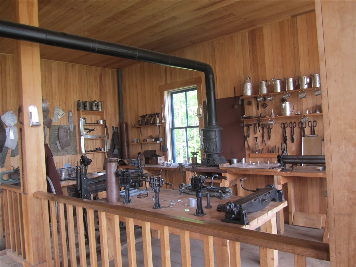 Pintus Journeys: Tinsmith's Shop - 1905