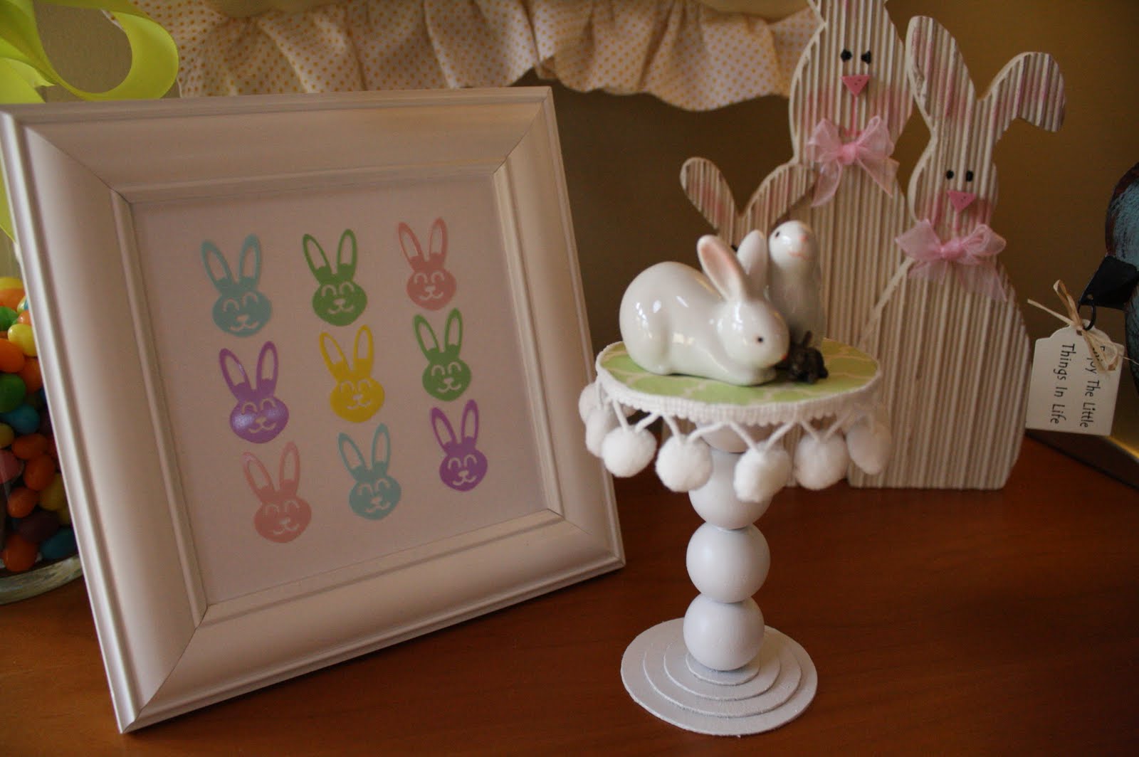 The Magic of Ordinary Things: EASTER DECOR