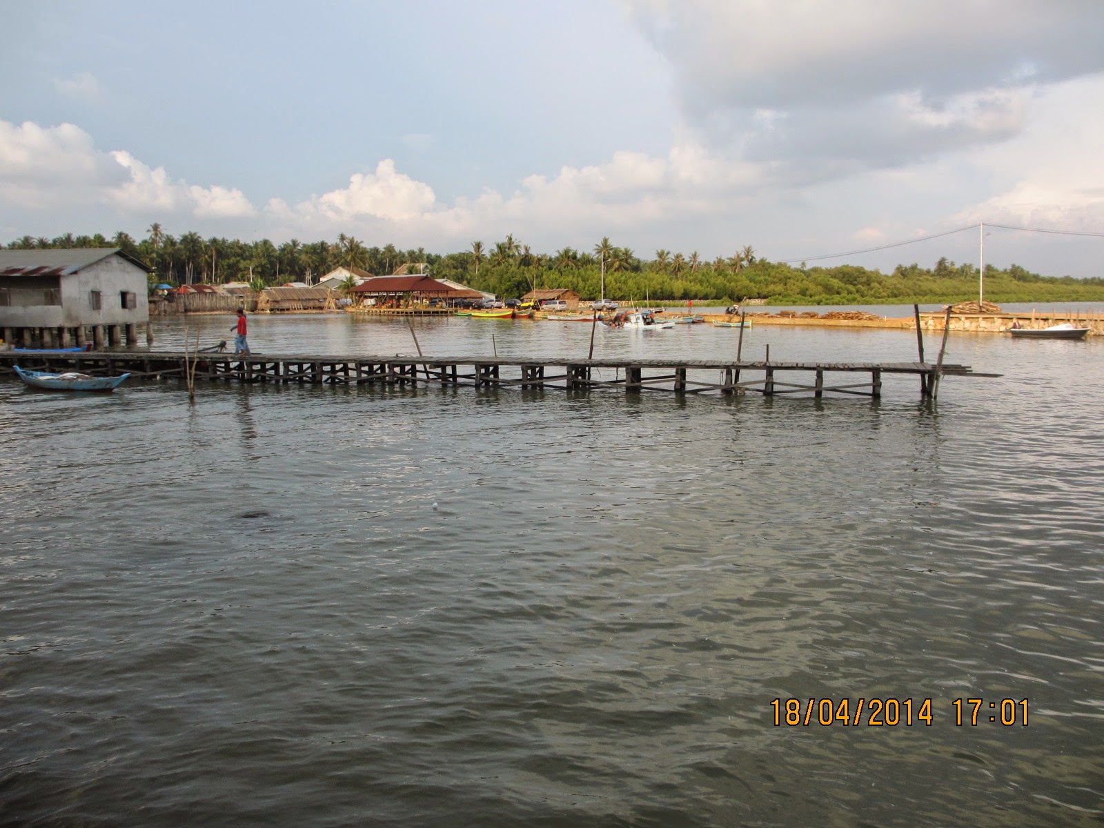 Teluk Suak: PemandanganTeluk Suak ( Suak Bay View) 大灣肚