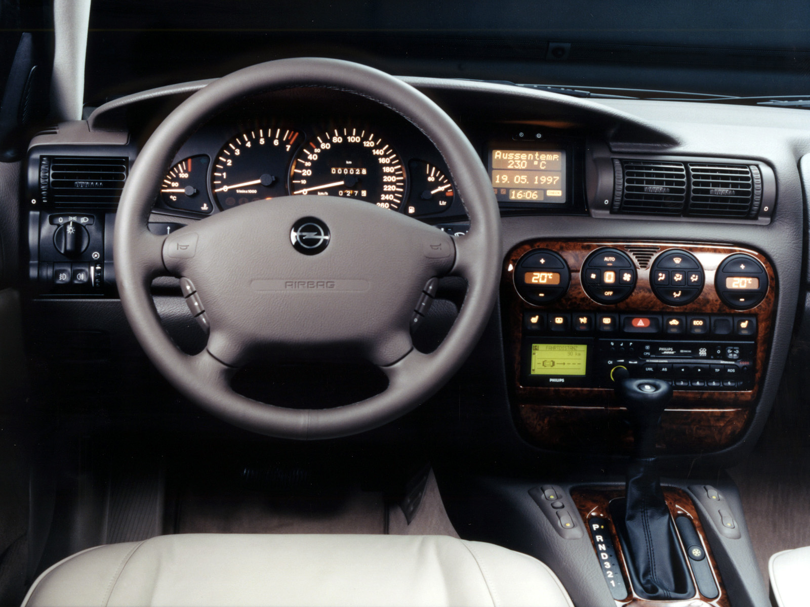 Автомобиль за 10000$: Opel Omega B