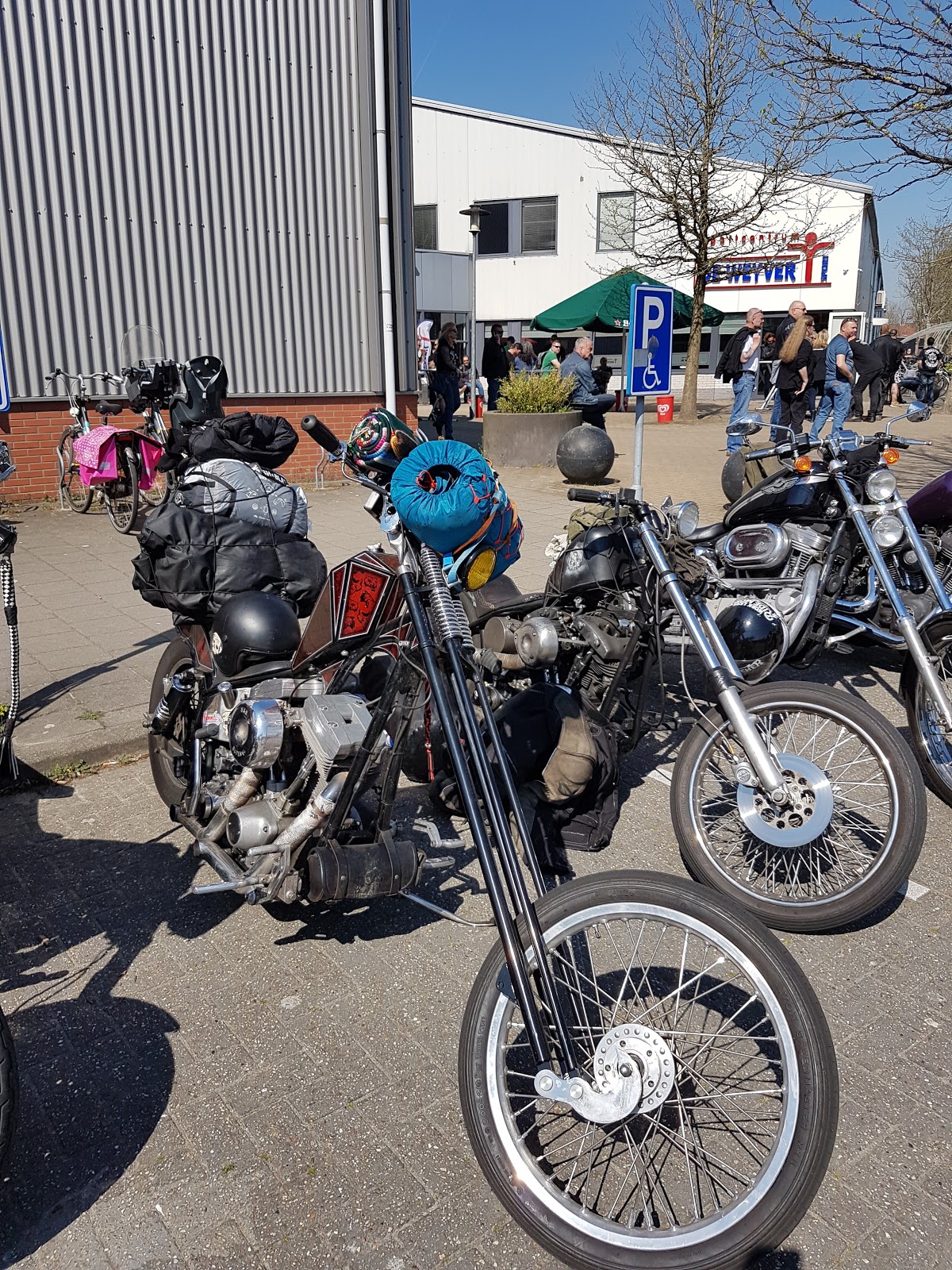 kustomizerkurt: ROGUES MC Choppershow 2019, Opmeer, NL...
