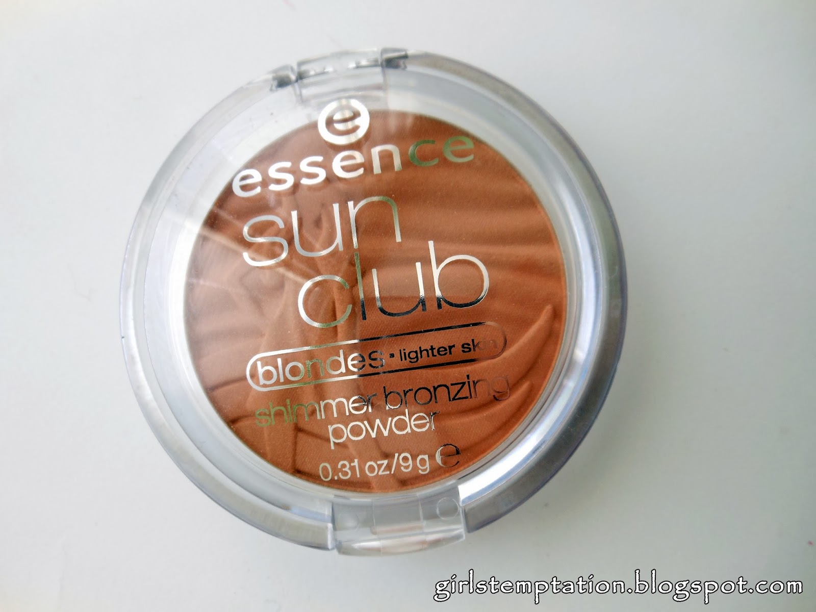 Essence - Shimmer Bronzing Powder - 10 Sunkissed (Review) | Girl's ...