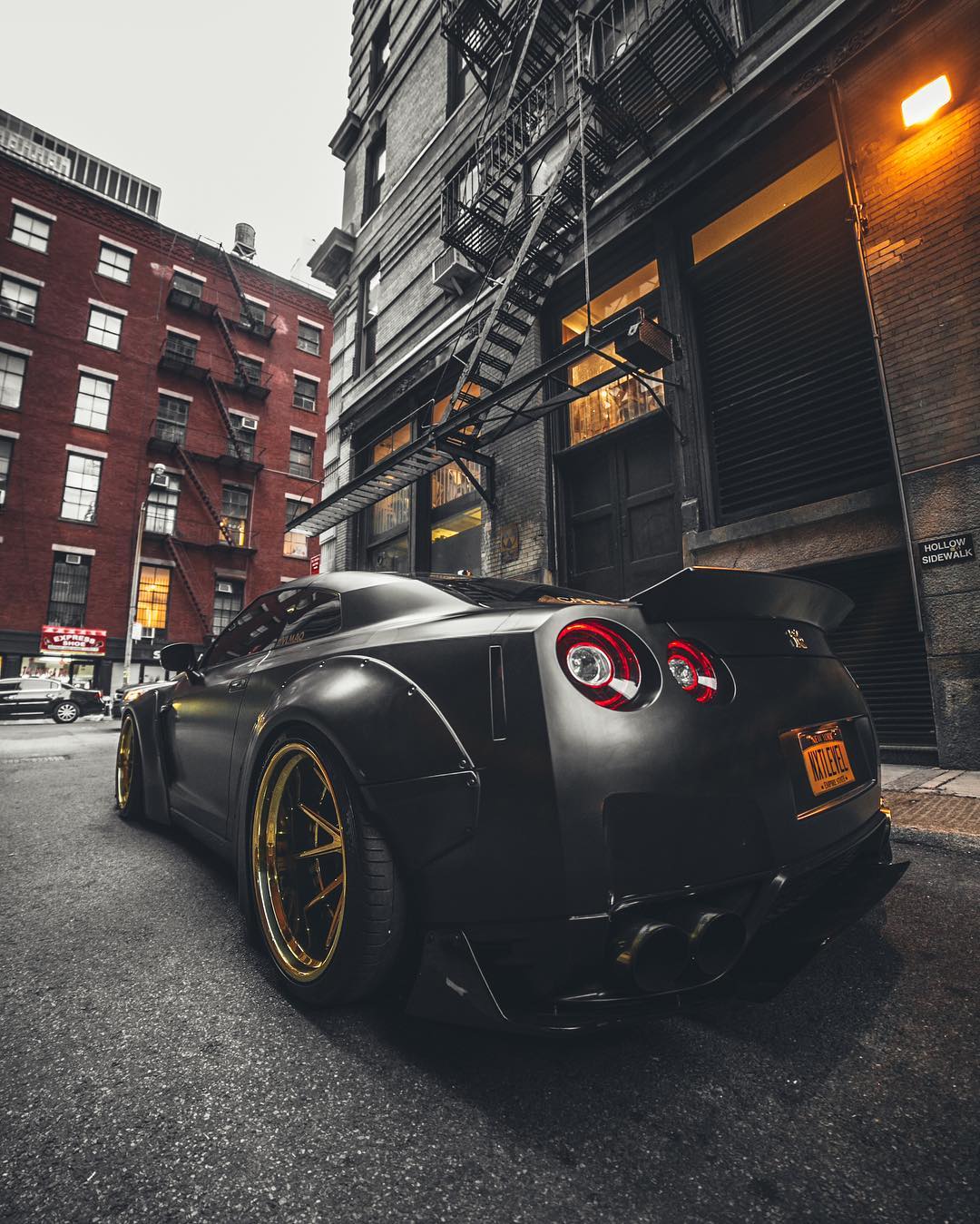 Muscle Cars Americain: GTR R35 "The Ghost Rider" by Liberty Walk